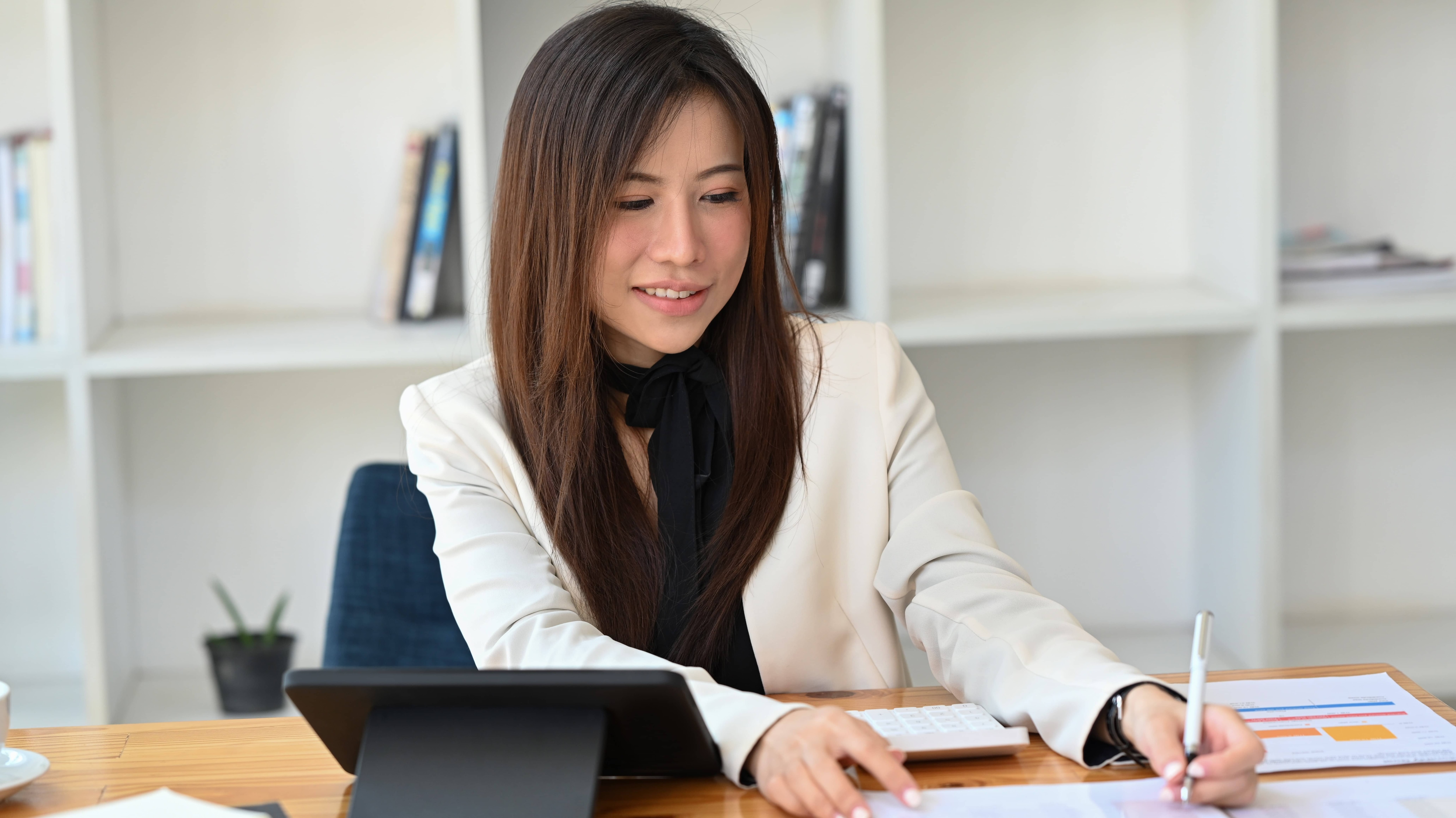 Curva de Phillips: entenda a teoria e sua relação com a inflação | XP ...