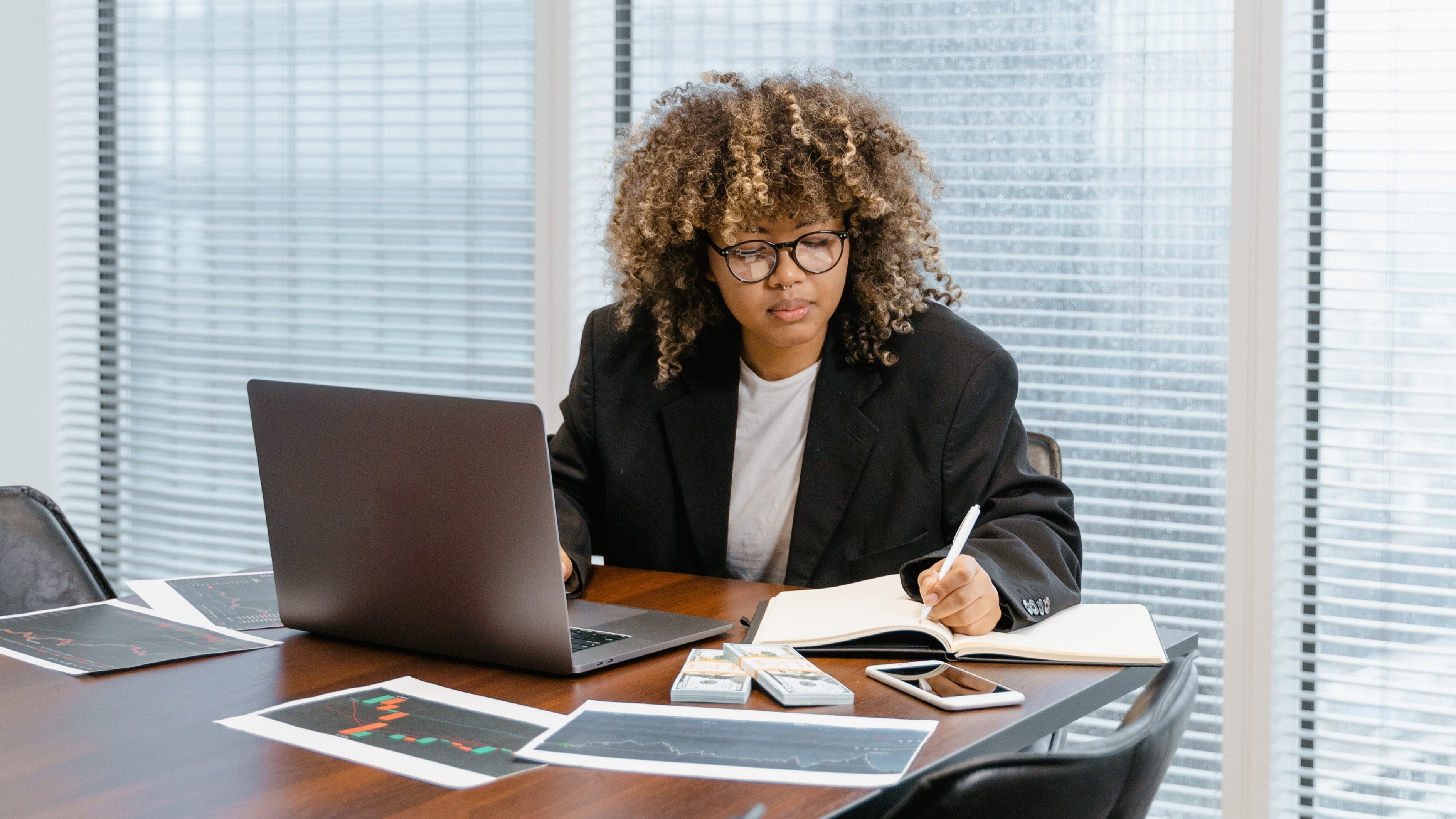 Fundos exclusivos: o que são e o que muda com a MP | XP Investimentos